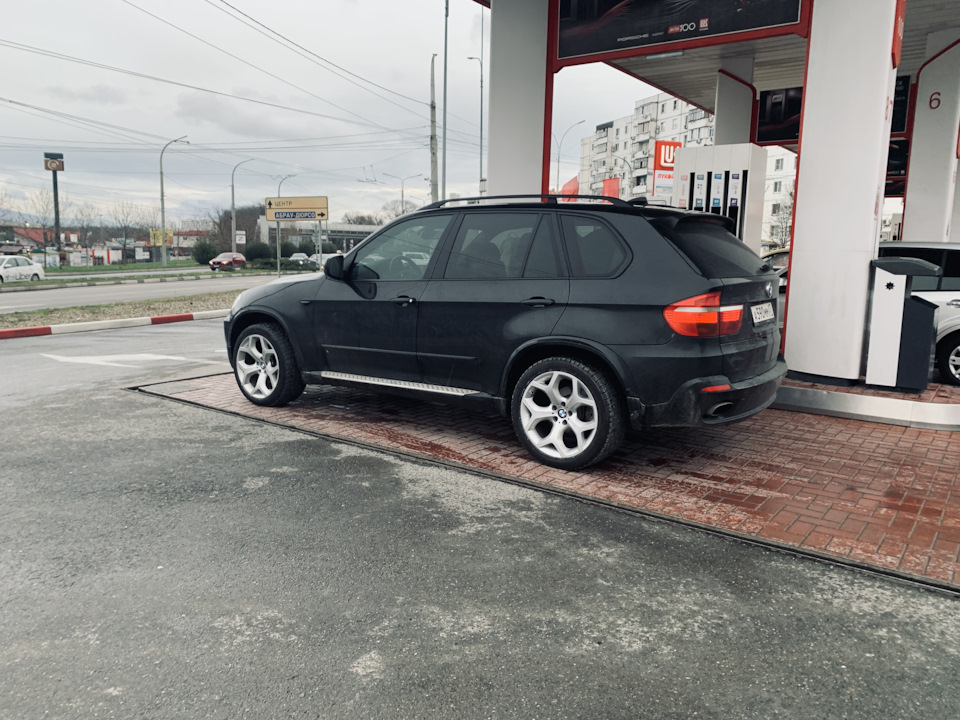 🟤 Долой черноту. Часть 1 — 214й стиль. — BMW X5 (E70), 3 л, 2007 года | колёсные диски | DRIVE2
