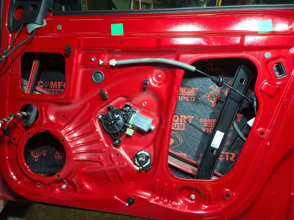 Качество звука Skan Works — Skoda Octavia Rs A7 Mk3 2 л 2019 года