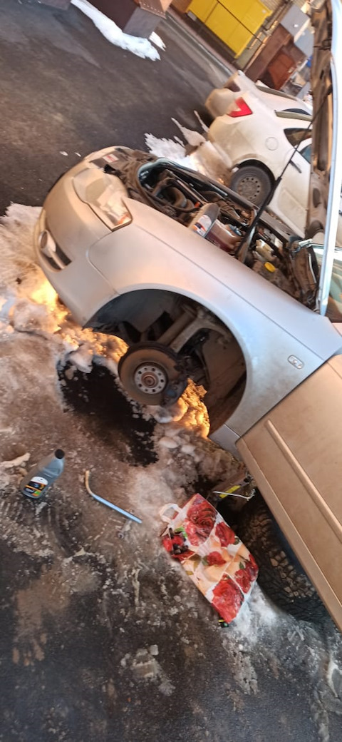 06B103235Q Клапан воздушный / AUDI A4 2.0FSI 05~08 VAG | Запчасти на DRIVE2