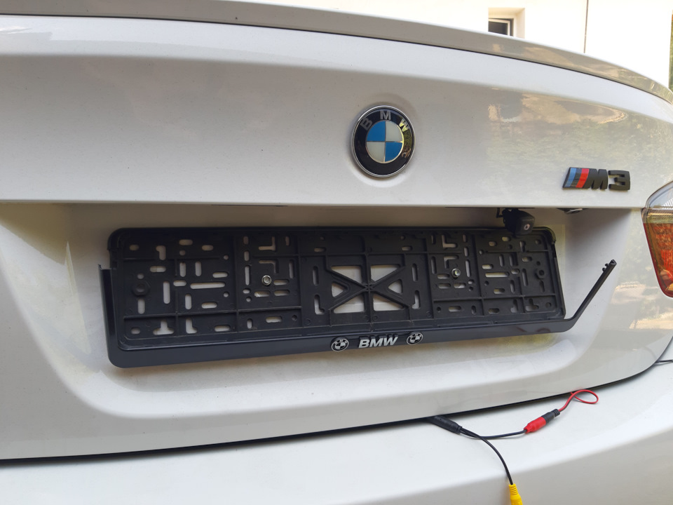 Замена задней камеры — BMW 3 series (E90), 2,5 л, 2006 года ...
