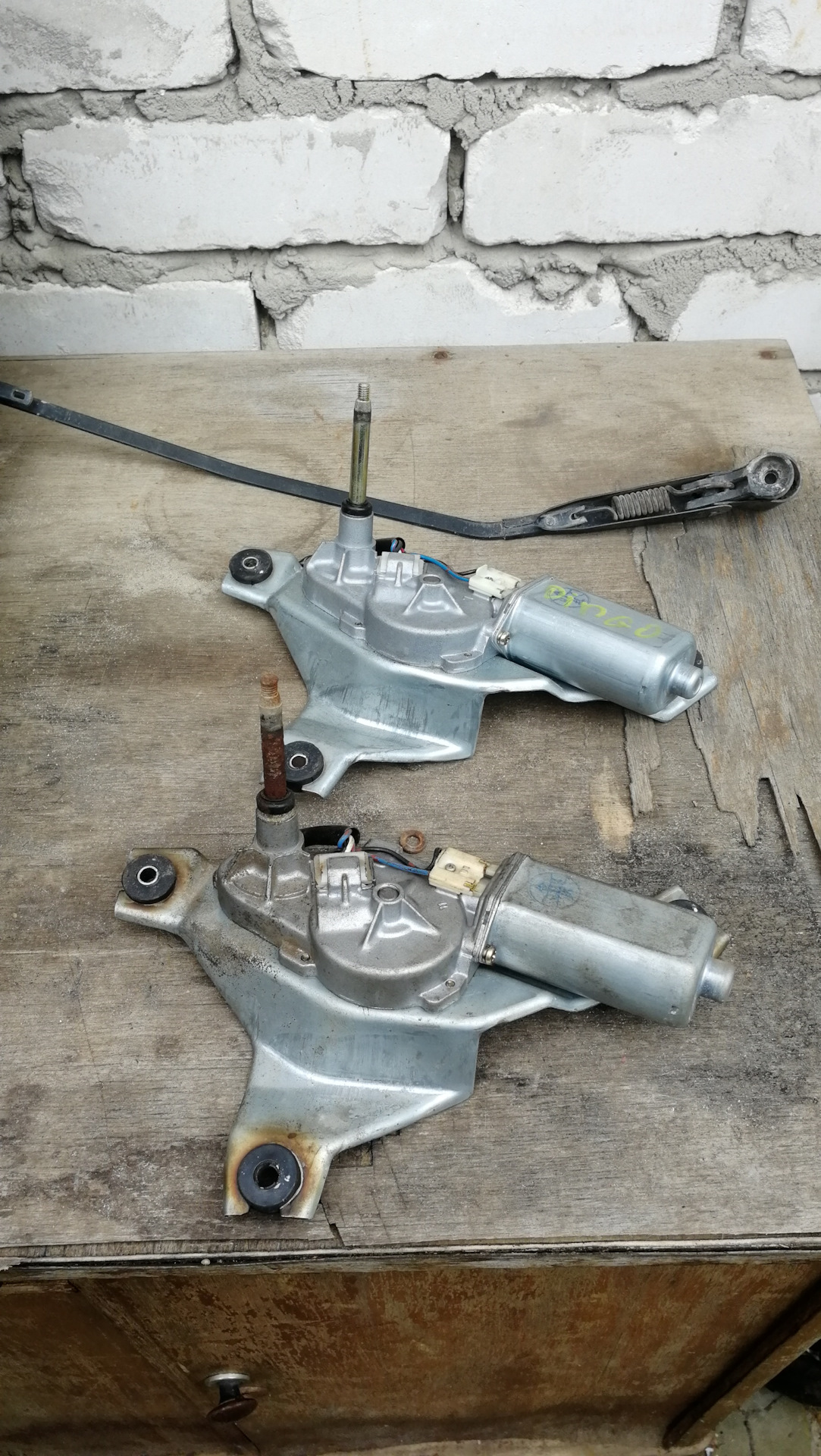 Миссия "задняя дверь" — Mitsubishi Dingo, 1,5 л, 1999 года | запчасти ...