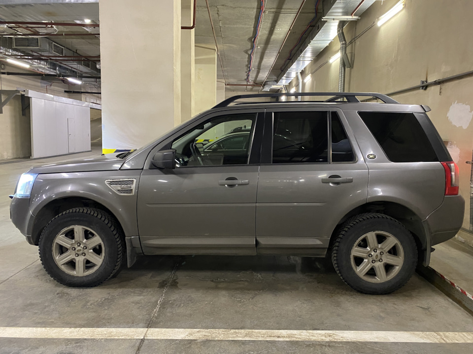 Покраска дисков и резина — Land Rover Freelander 2 (L359), 2,2 л, 2009 ...