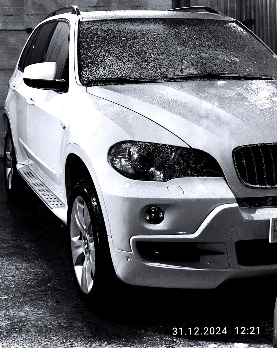С наступающим, друзья, Новым, 2025 годом! — BMW X5 (E70), 3 л, 2007 года | просто так | DRIVE2