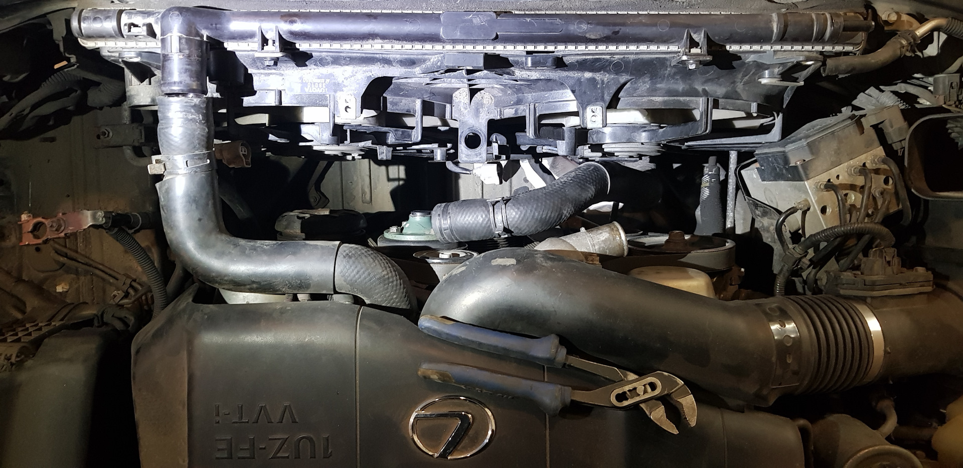 Установка электровентиляторов вместо термомуфты — Lexus LS (UCF20), 4 л ...