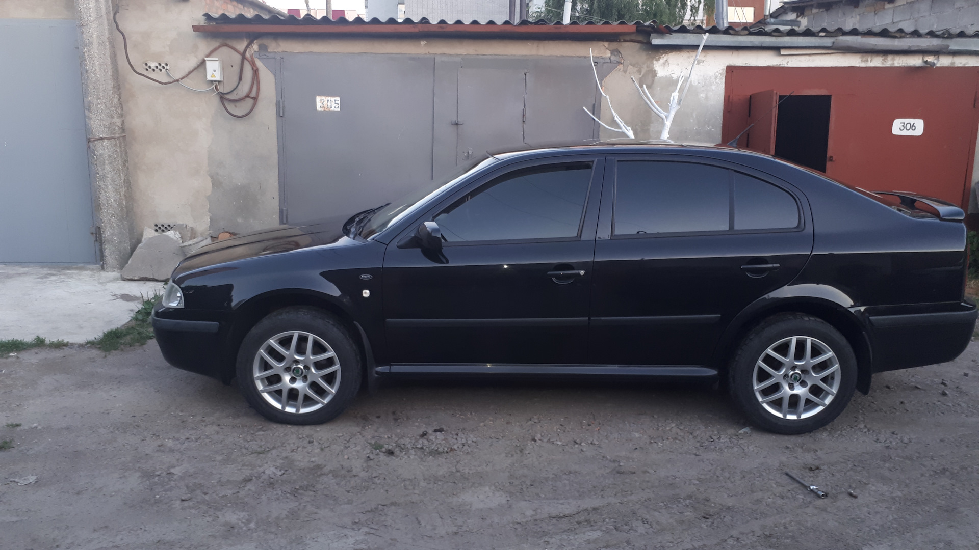 Skoda Octavia A4 Mk1 1.9 дизельный 2001 | Чёрный 1.9ТDI 81kw ASV на DRIVE2