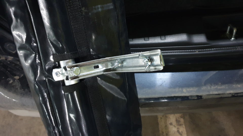 Крепление маркизы pochin к багажнику (поперечинам) Turtle air2 ...