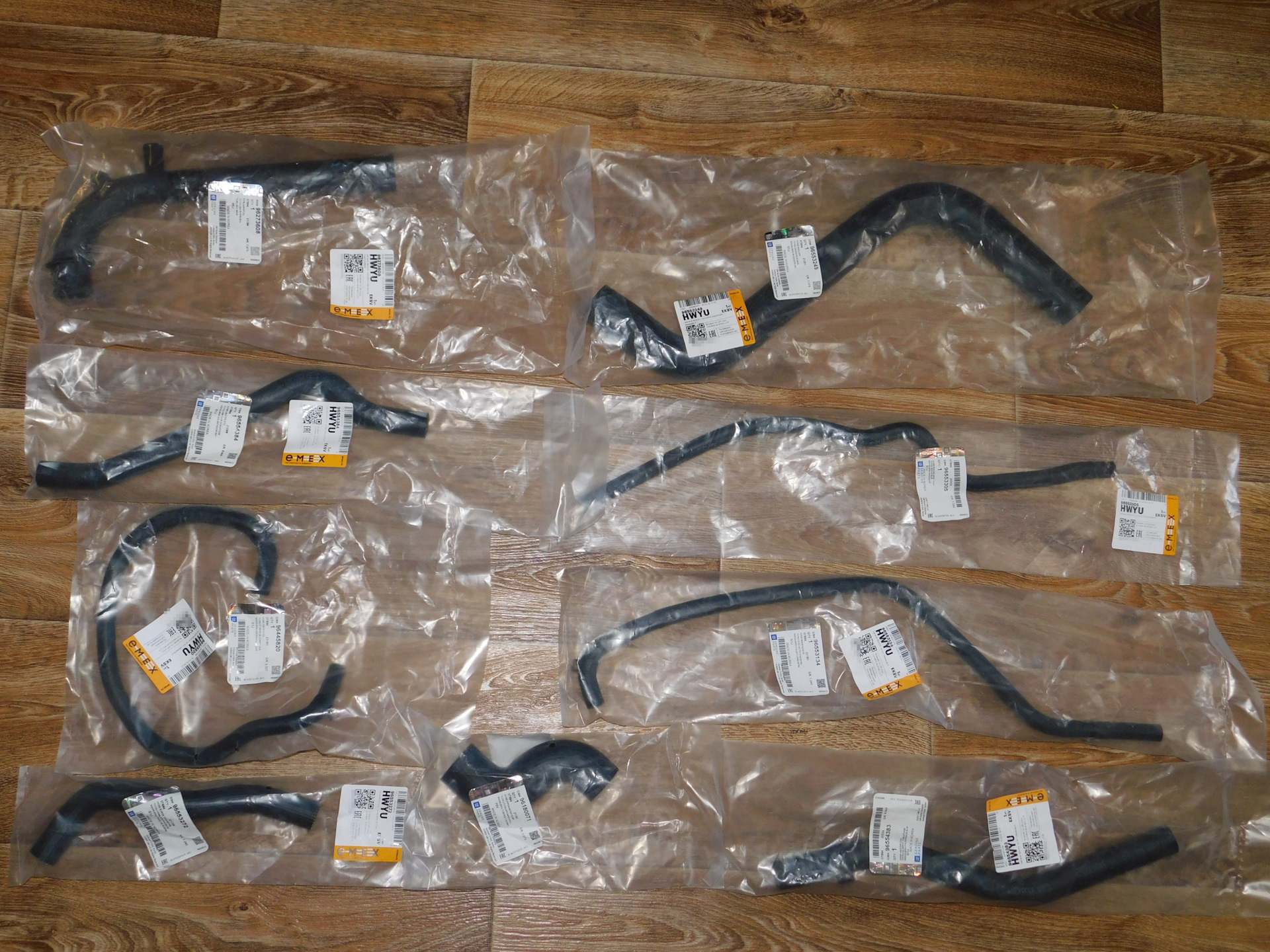 Шланги ( патрубки ) и хомуты системы ОЖ — Chevrolet Lacetti 5D, 1,6 л ...