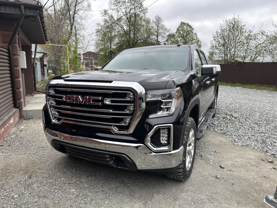 Поправили и покрасили — GMC Sierra (GMT K2XX), 5,3 л, 2020 года | визит ...