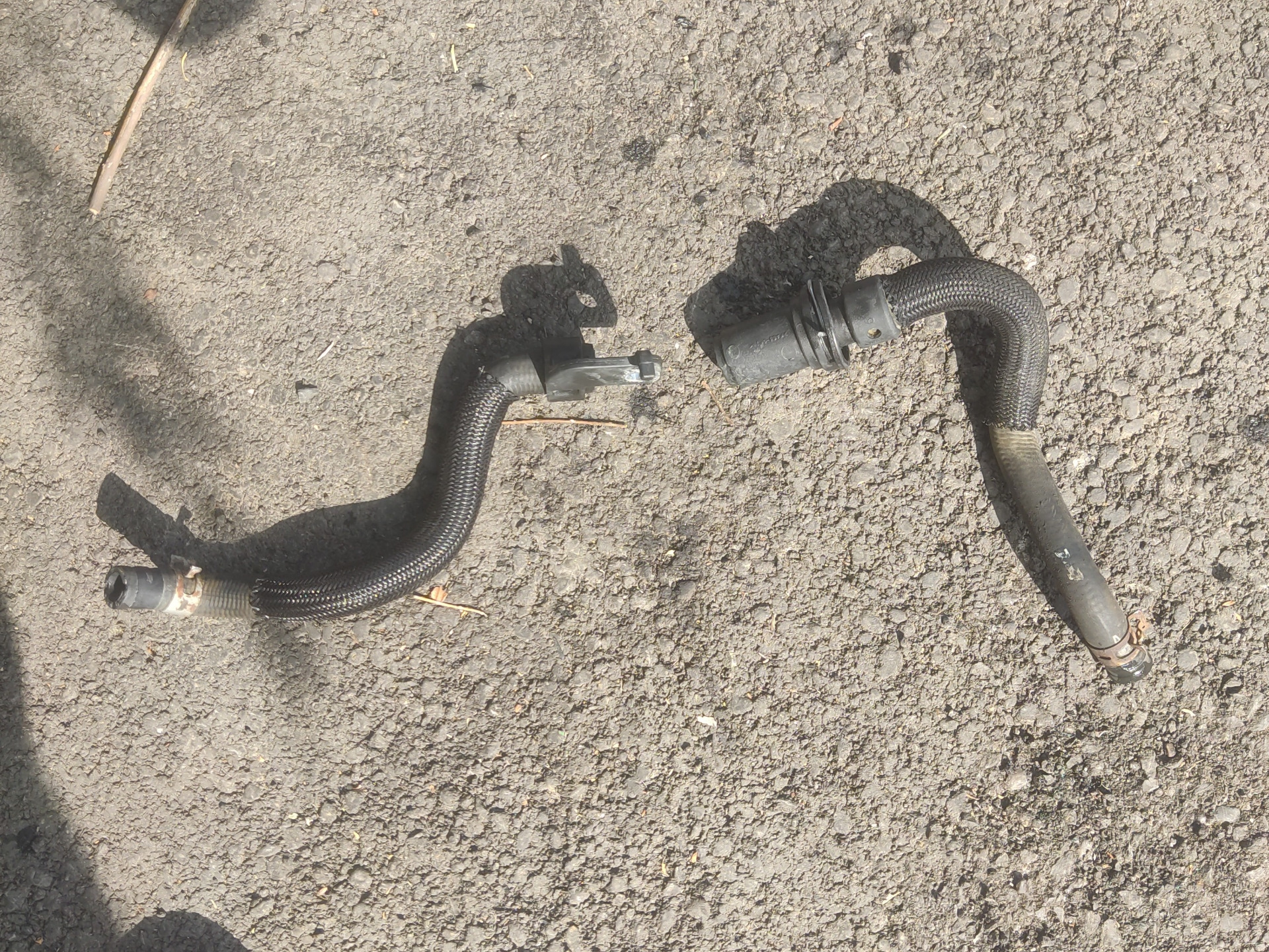 Неожиданная поломка. Лопнул клапан патрубка охлаждения акпп — Nissan ...