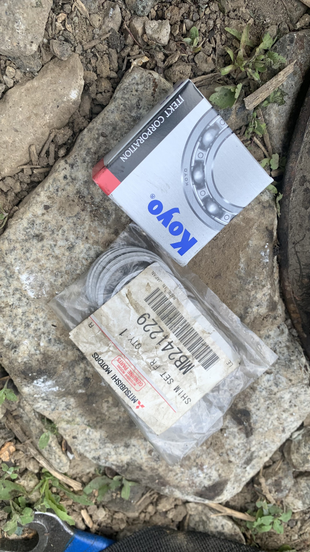 Привода, ступичные, амортизаторы, опоры, наконечники и тяги ...