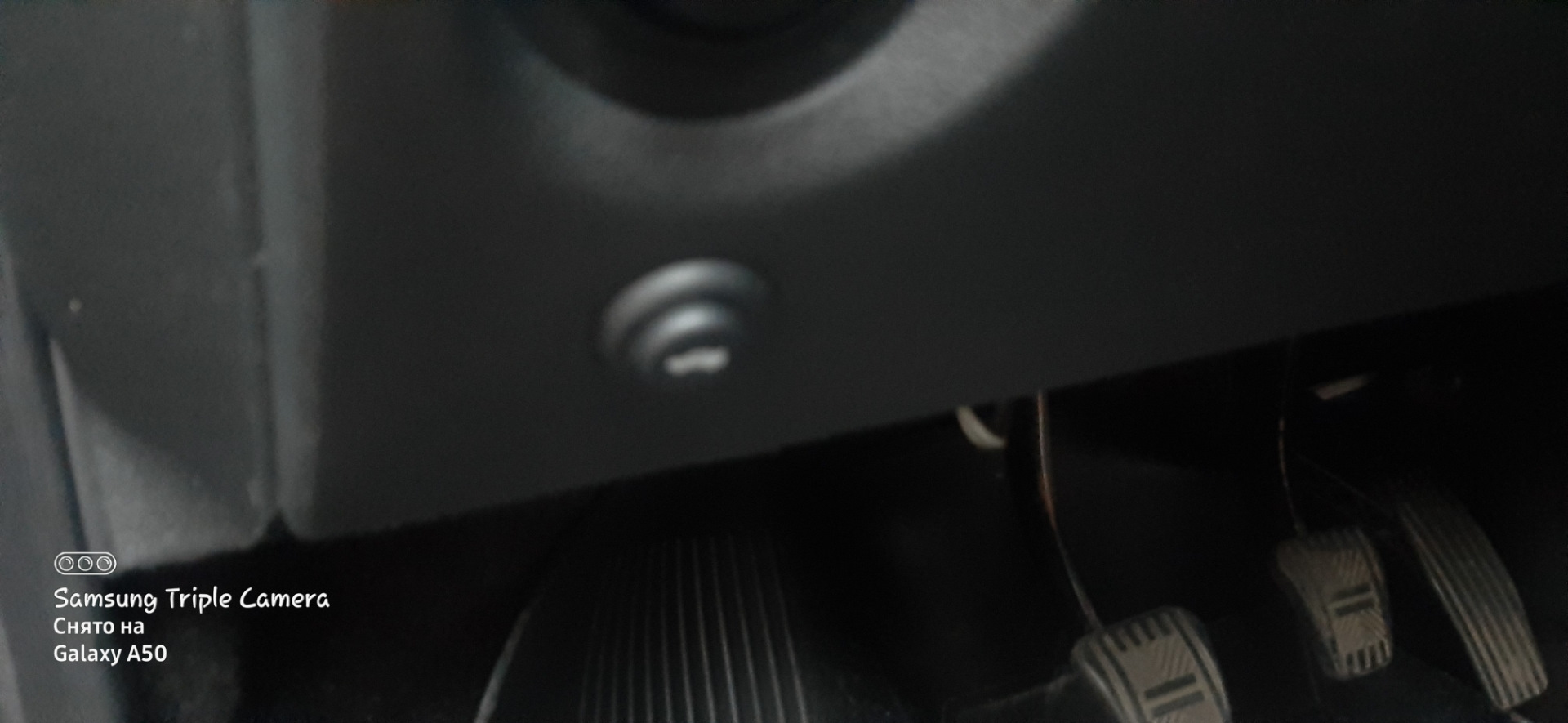 Кнопка открывания багажника — LADA Гранта, 1,6 л., 2014 года | своими ...