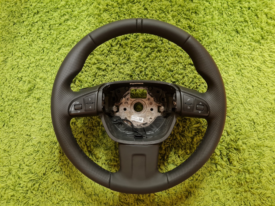Перешив руля аля RS — Skoda Yeti, 1,8 л, 2012 года | тюнинг | DRIVE2