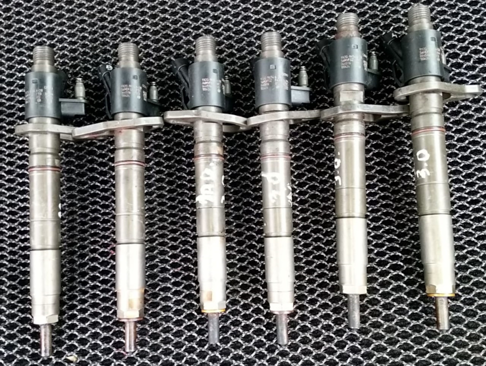 Форсунки 3.0D Land Rover Discovery 4 Range Range Rover Sport LR014205 ...