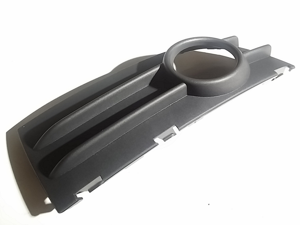 30657196 ОБЛИЦОВКА ПТФ ПРАВ/COVER, Volvo | Запчасти на DRIVE2