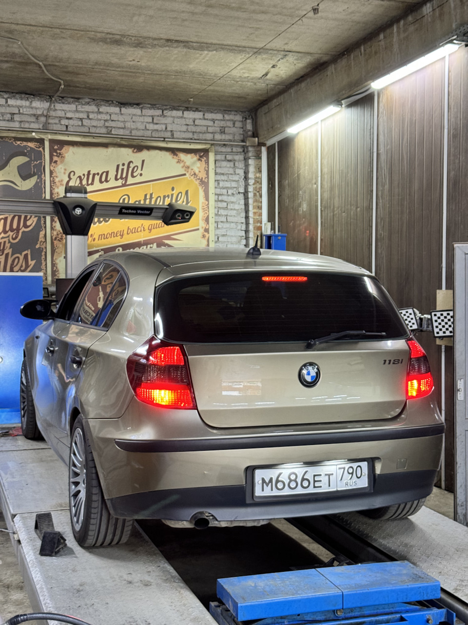 Развал-схождение [ч.1] — BMW 1 series (E81/E87), 2 л, 2005 года ...