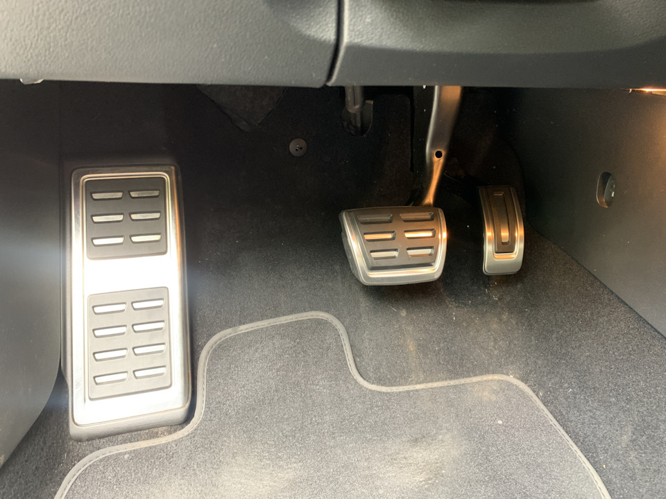 [Simply Clever] Накладки на педали из нержавеющей стали — Skoda Octavia ...
