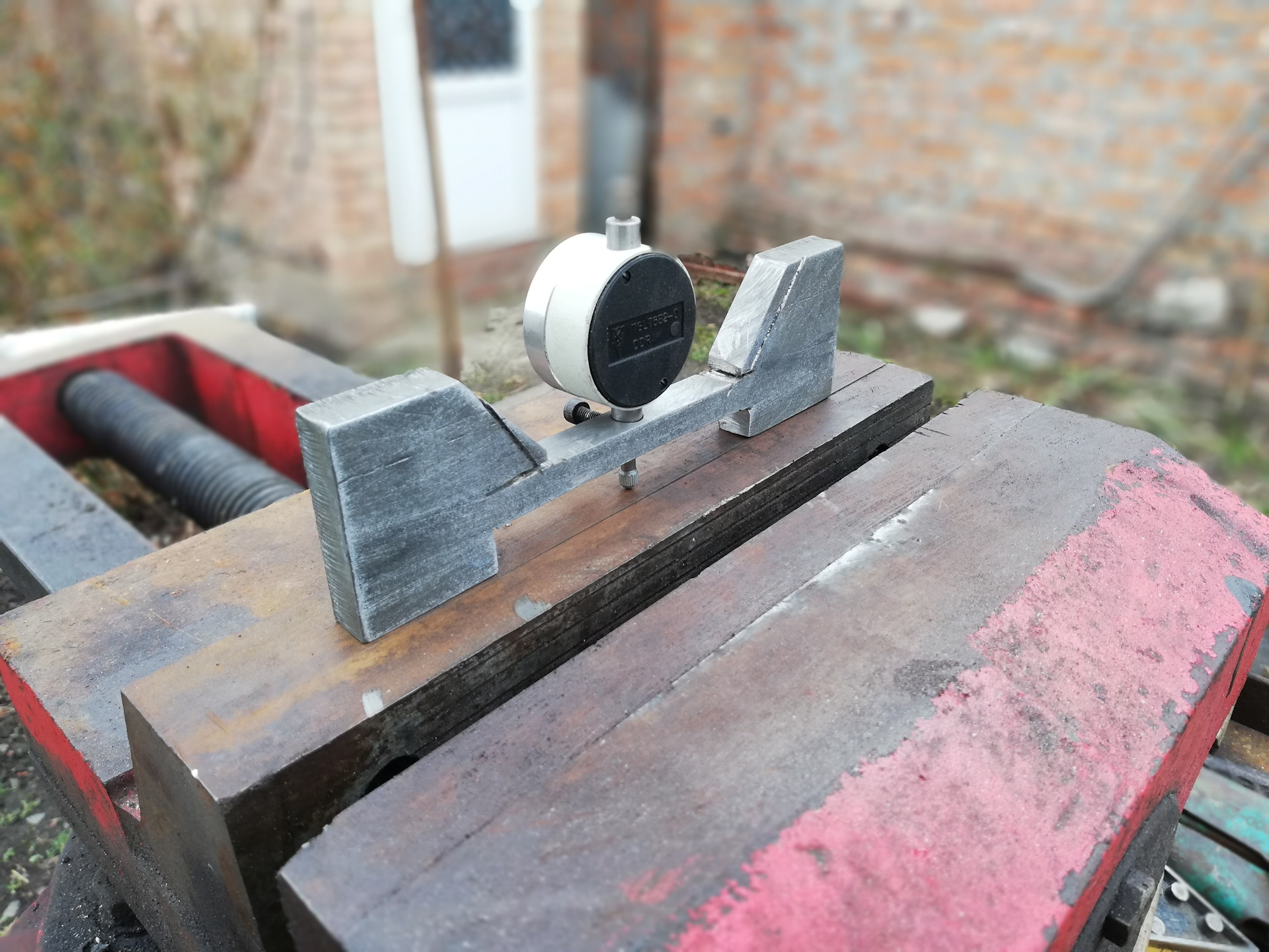 А пока зарабатываем на новый жип, знакомьтесь: "Дичь" — Jeep Cherokee ...