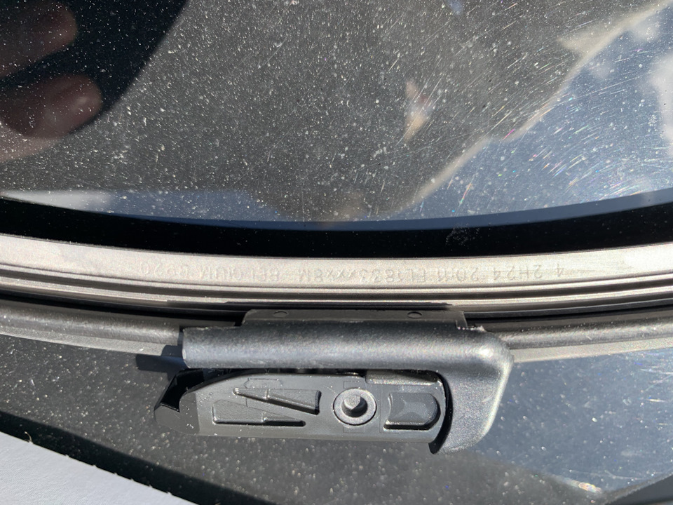 Щётки стеклоочистителя комплект Vag 566998001 — Skoda Kodiaq (1G), 2 л ...