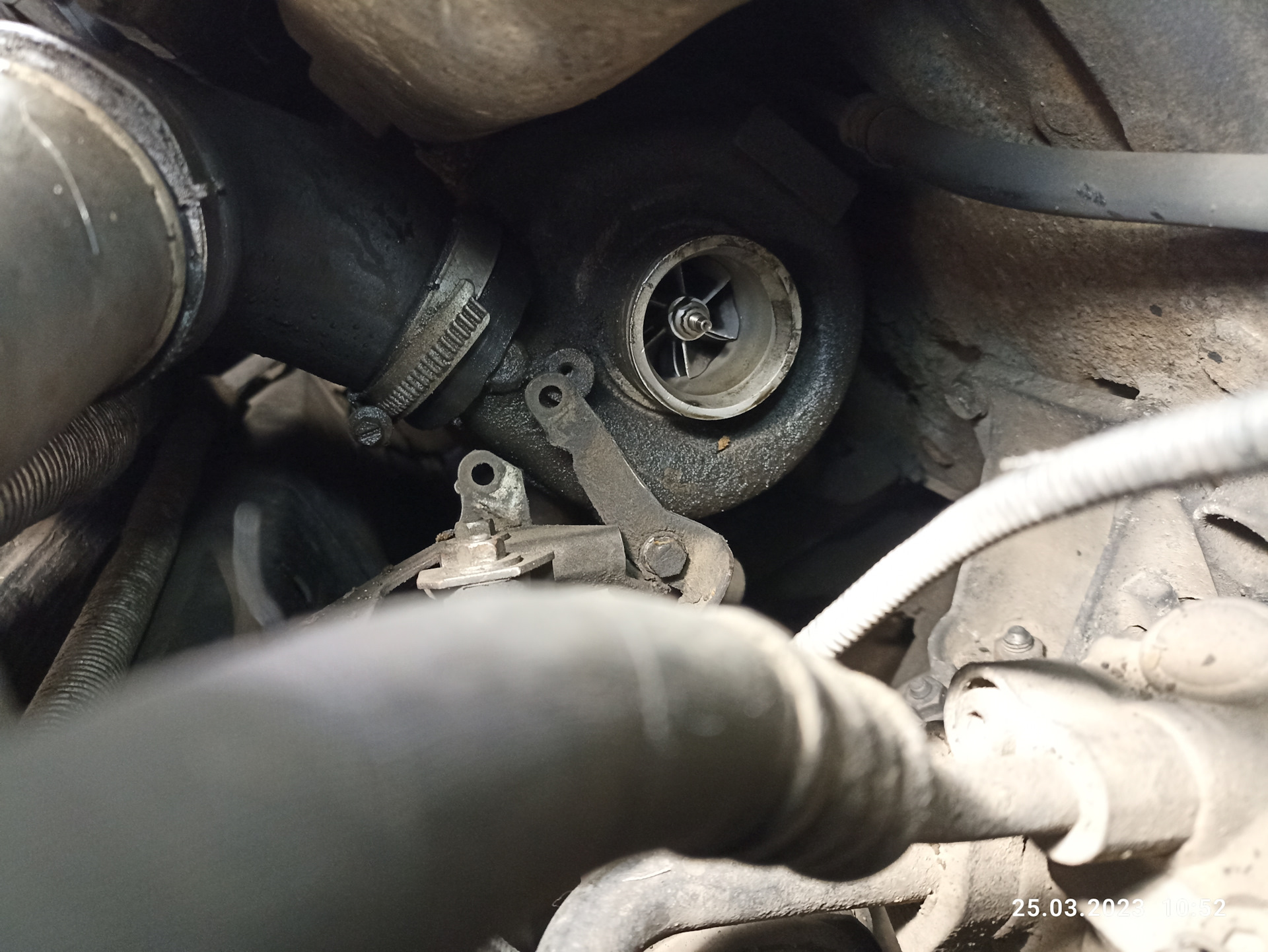 Форсунки, клапанная крышка, турбина — BMW 7 series (E38), 2,9 л, 2000 ...