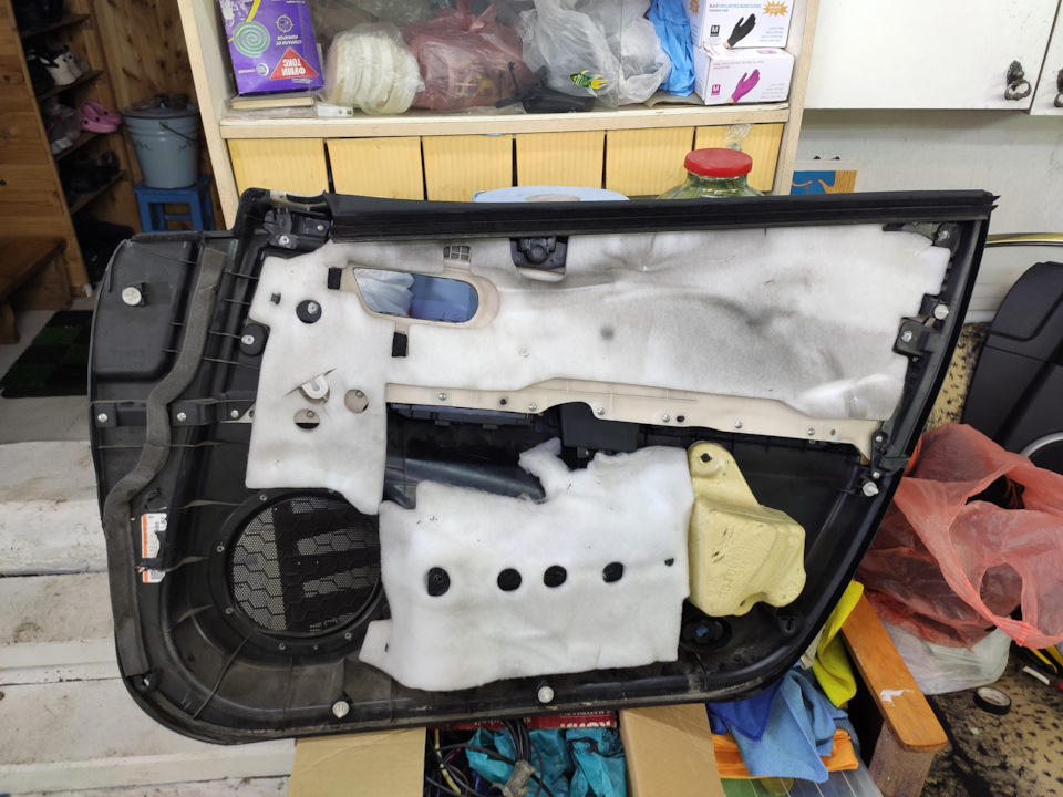 Заклинил замок водительской двери — Mazda 6 (2G) GH, 1,8 л, 2008 года ...