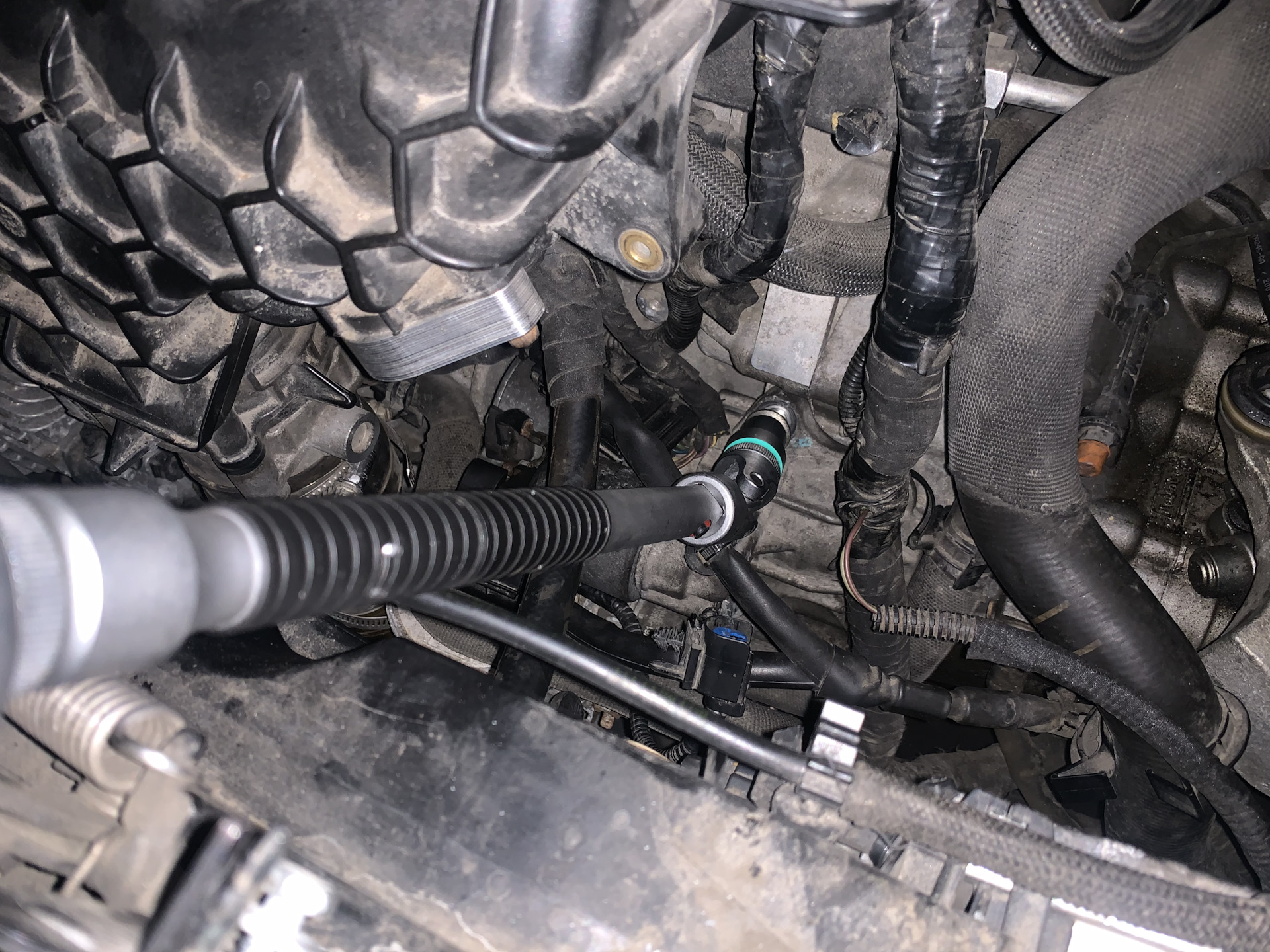 Ошибка P06E9, замена стартера — Ford Focus Wagon III, 2 л, 2017 года ...