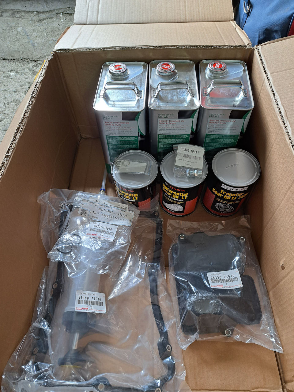 Замена масла в редукторах и АКПП — Toyota Fortuner (2G), 2,7 л, 2021 ...