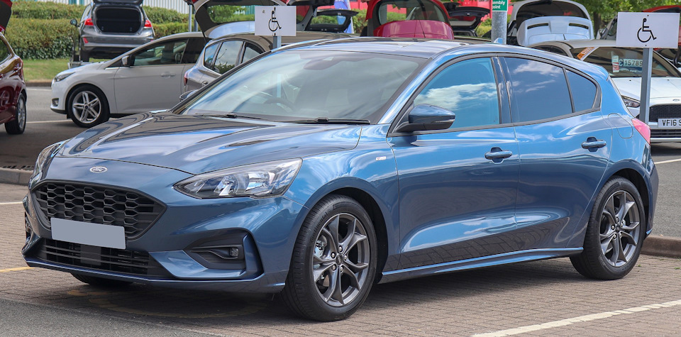 Четыре поколения Ford Focus — Torque на DRIVE2