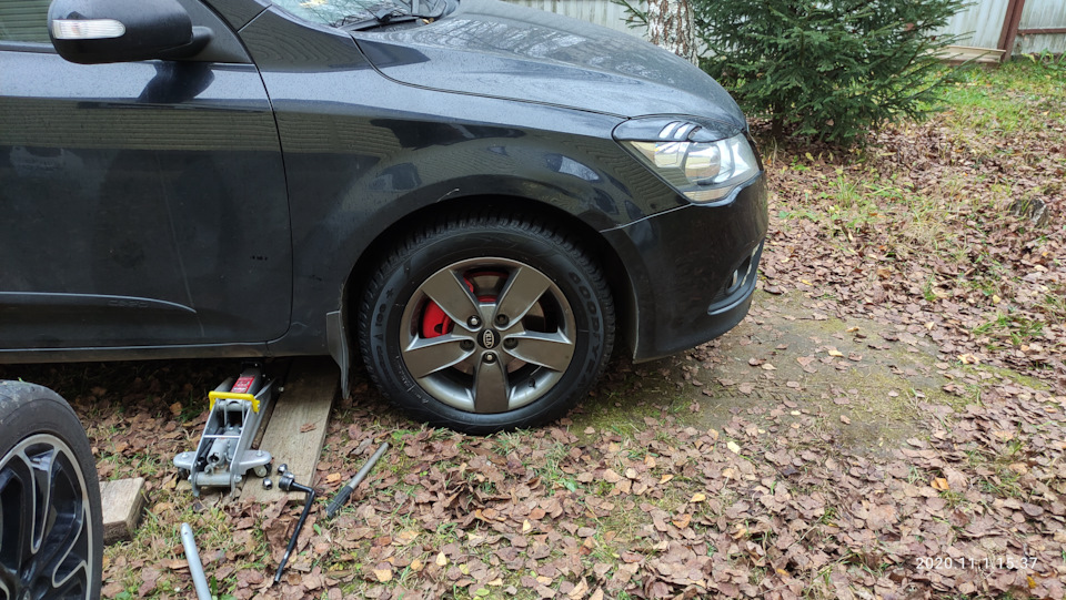 ТО с замена стоек TEMS и рычагов. — Lexus IS II, 2,5 л., 2006 года ...