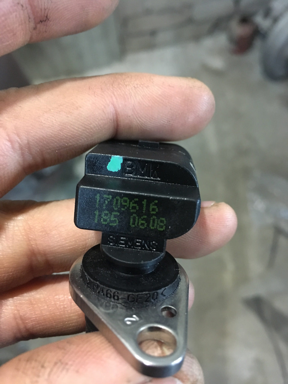 1709616 Датчик положения/частоты вращения вала двигателя 81043 BMW ...