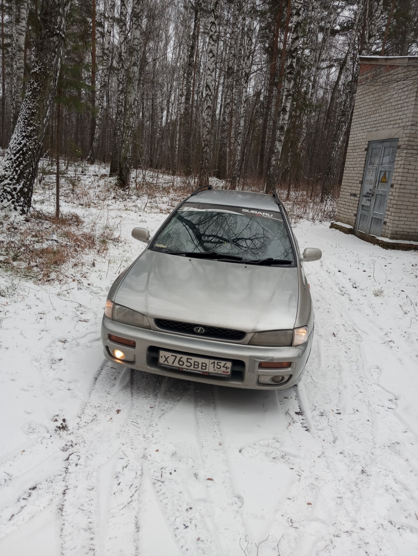 Вот и первый снег ️ ️ ️А еще только вчера в песке застревал😂 — Subaru ...