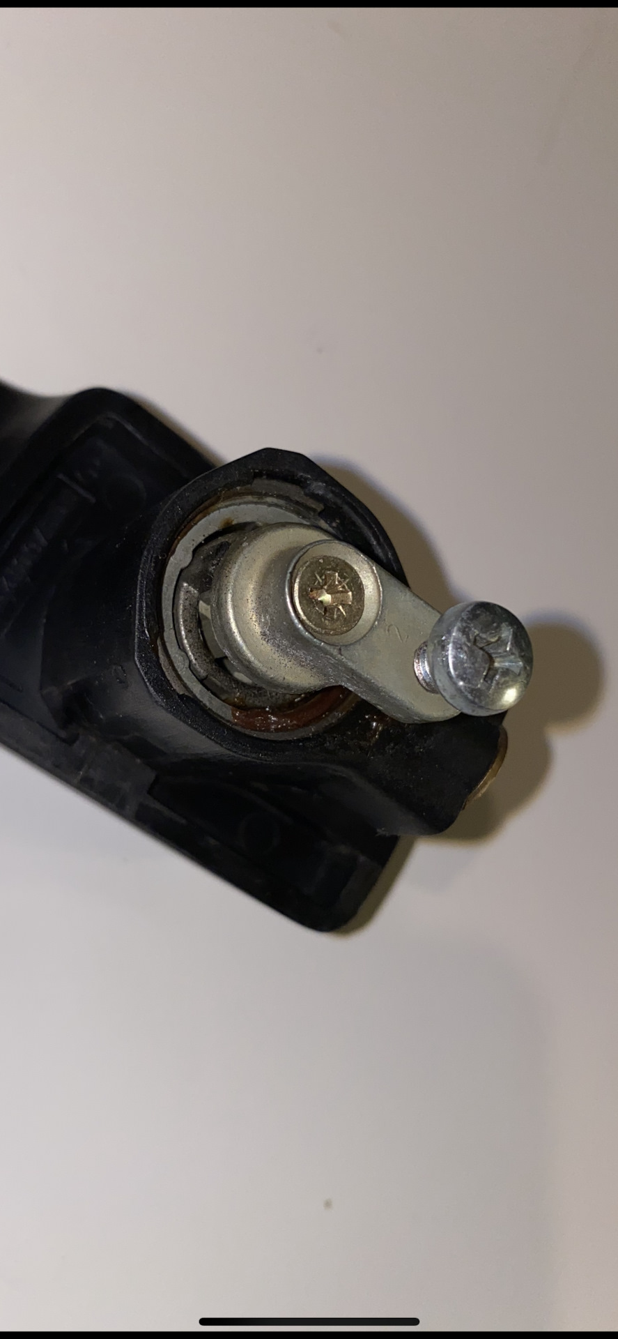 Ручка крышки багажника — Mercedes-Benz G-Class (W463 1G), 3,5 л, 1993 ...