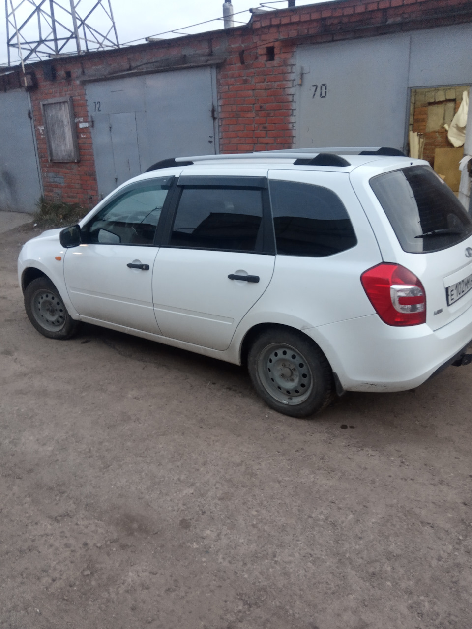 Переобувка 2020-2021 — Lada Калина Универсал (2G), 1,6 л, 2014 года ...