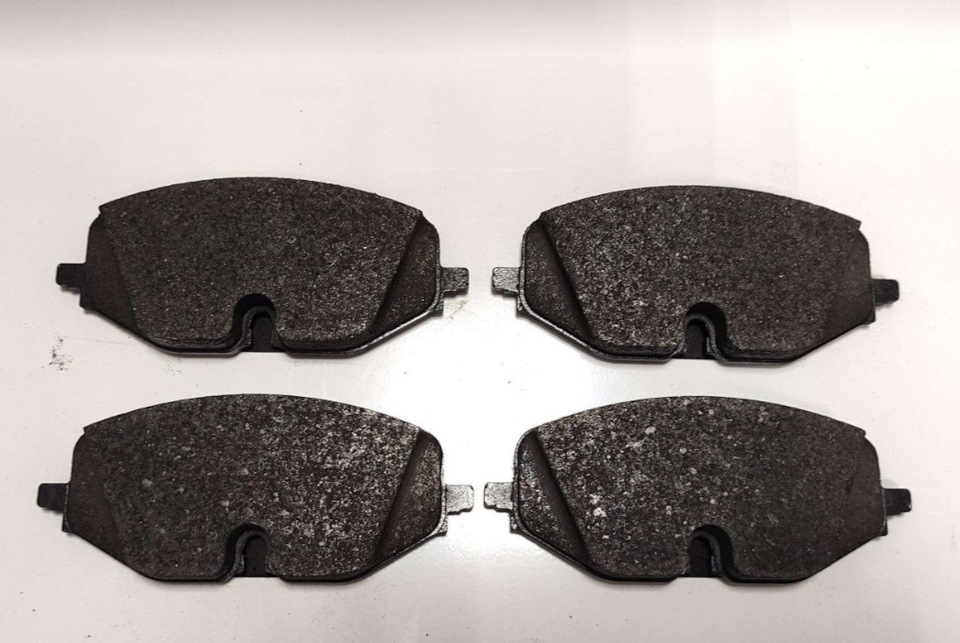 5WA698151P Комплект тормозных колодок, дисковый тормоз VAG | Запчасти ...