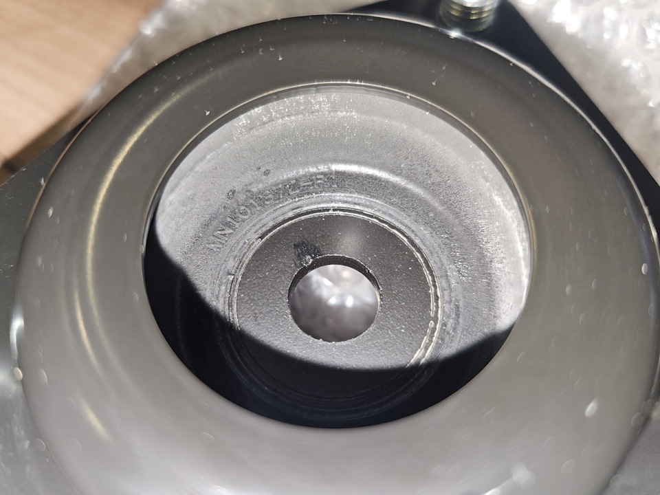 4060A417 Изолятор стойки передней подвески Mitsubishi | Запчасти на DRIVE2