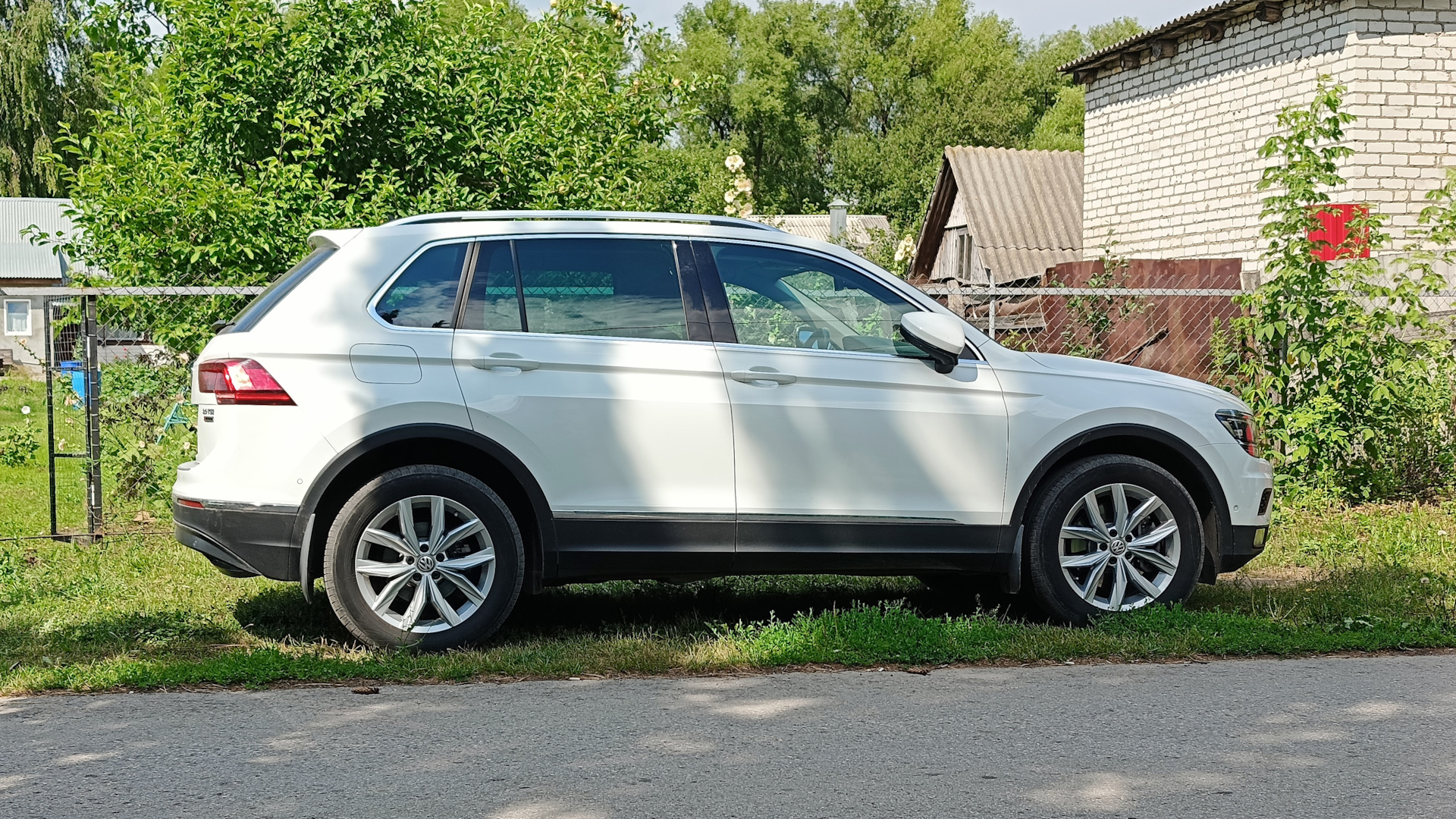 Volkswagen Tiguan (2G) 2.0 бензиновый 2017 | Первый мой VAG на DRIVE2