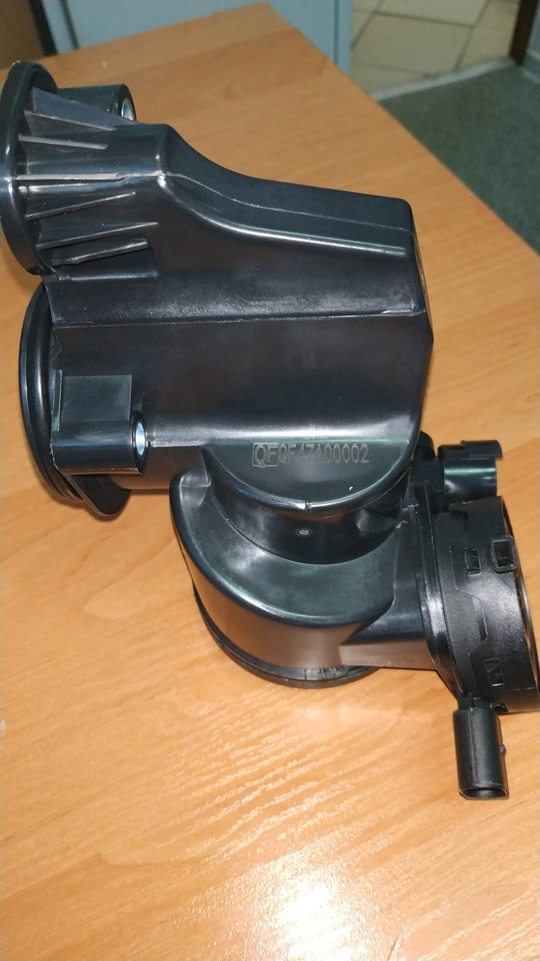 Маслоотделитель и Дроссельная заслонка — Volkswagen Polo Mk4F, 1,4 л ...