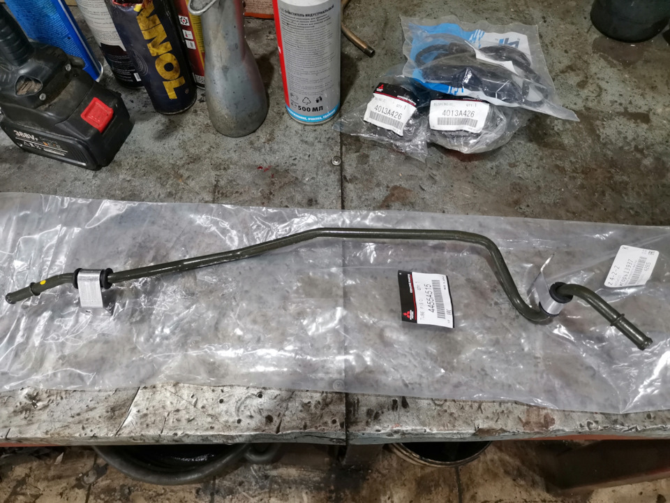 4013A426 Сайлентблок переднего рычага задний Mitsubishi | Запчасти на ...