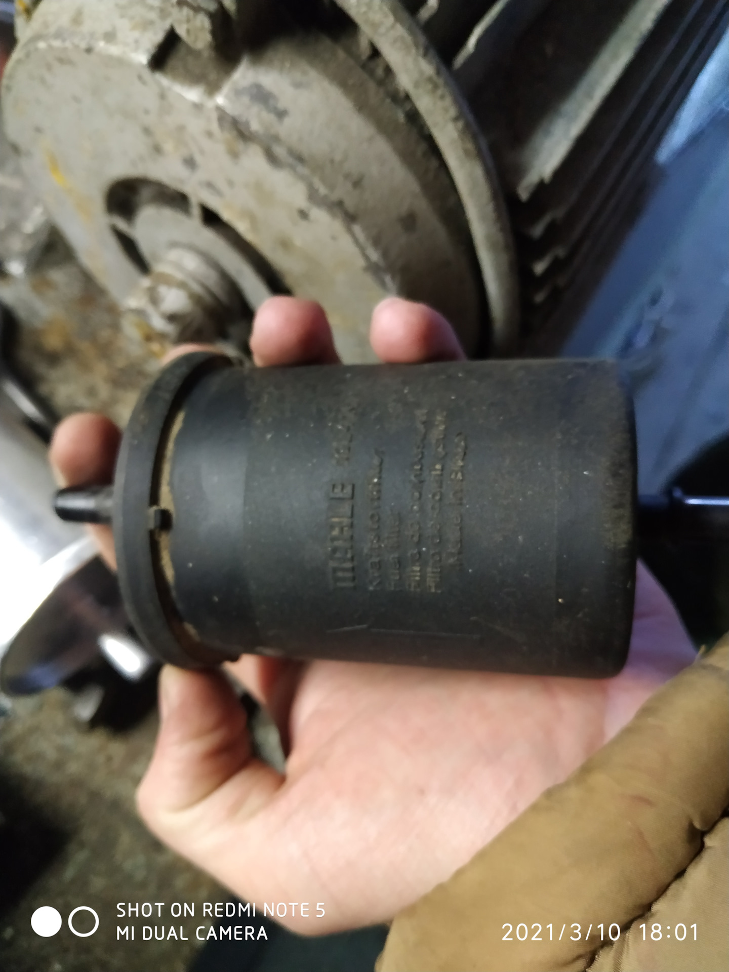 Поменял топливный фильтр и снова прикол. — Peugeot 406, 1,8 л, 1997 ...