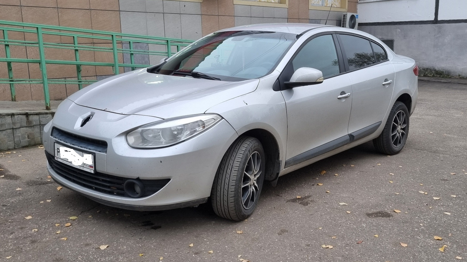 Renault Fluence 1.6 бензиновый 2012 | на DRIVE2
