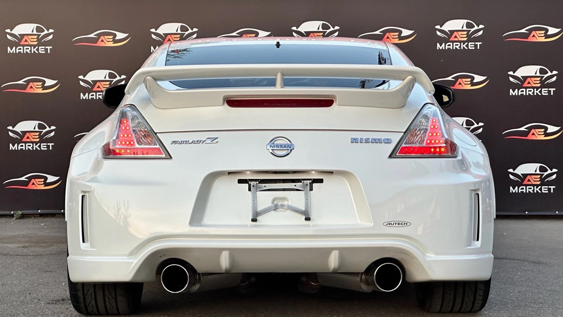 Nissan Fairlady (Z34) 3.7 бензиновый 2010 | на DRIVE2