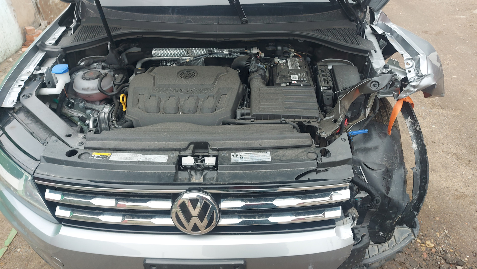Дефектовка — Volkswagen Tiguan Allspace, 2 л, 2019 года | своими руками ...