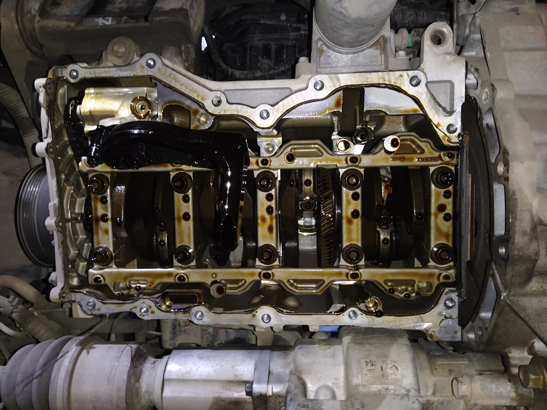 Первая замена масла на L5, вместе с переклейкой поддона:) + сальники ...