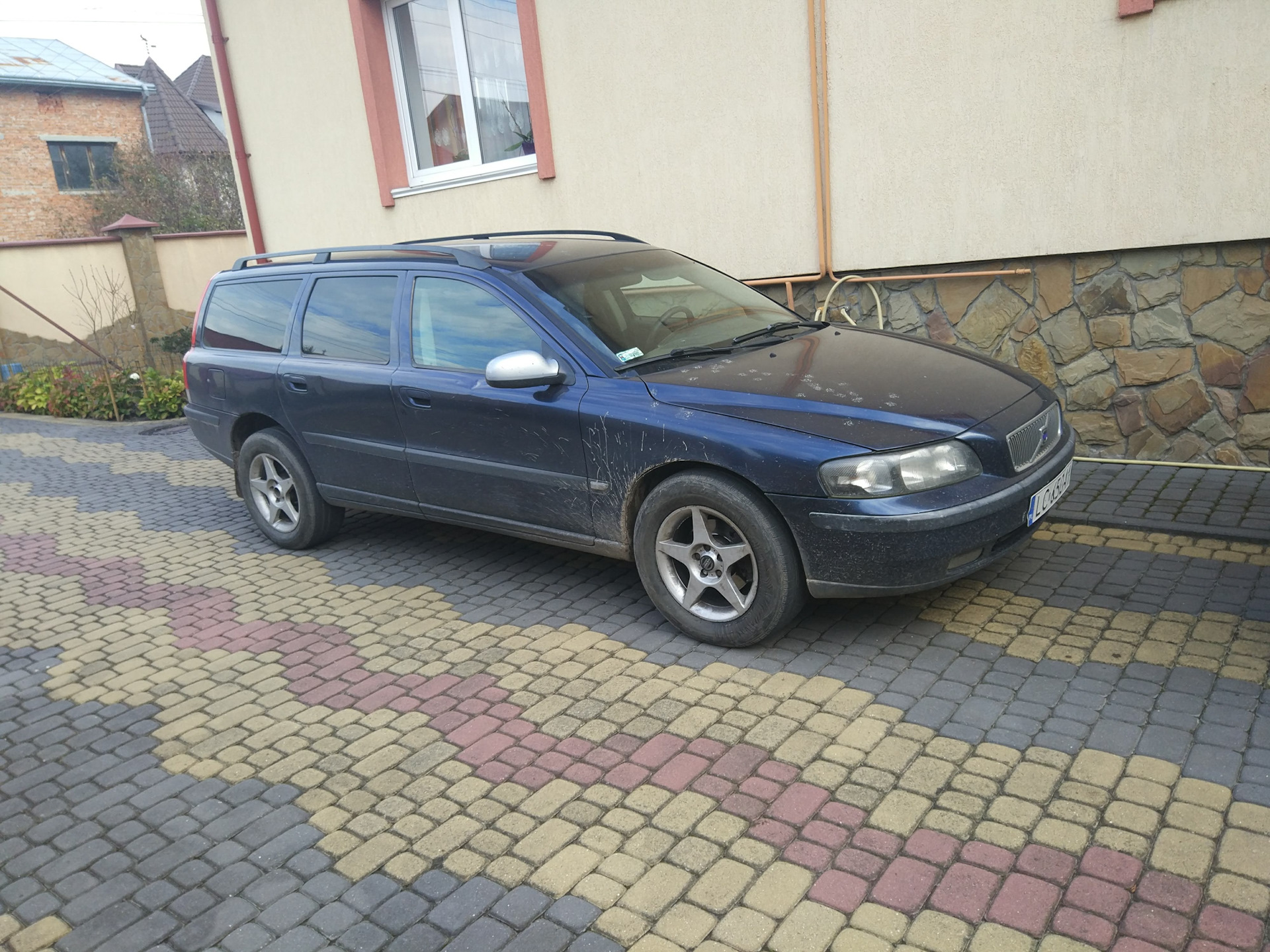 Коротенько про головне — Volvo V70 II, 2,5 л, 2000 года | просто так ...