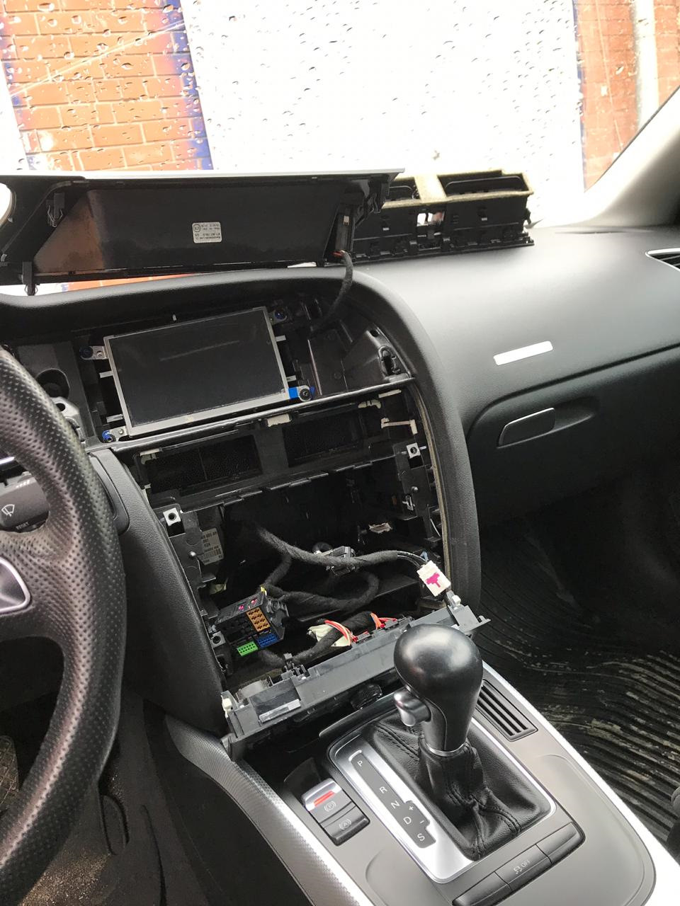 MMI: Ремонт кнопки — Audi A5 (1G), 2 л, 2011 года | визит на сервис ...