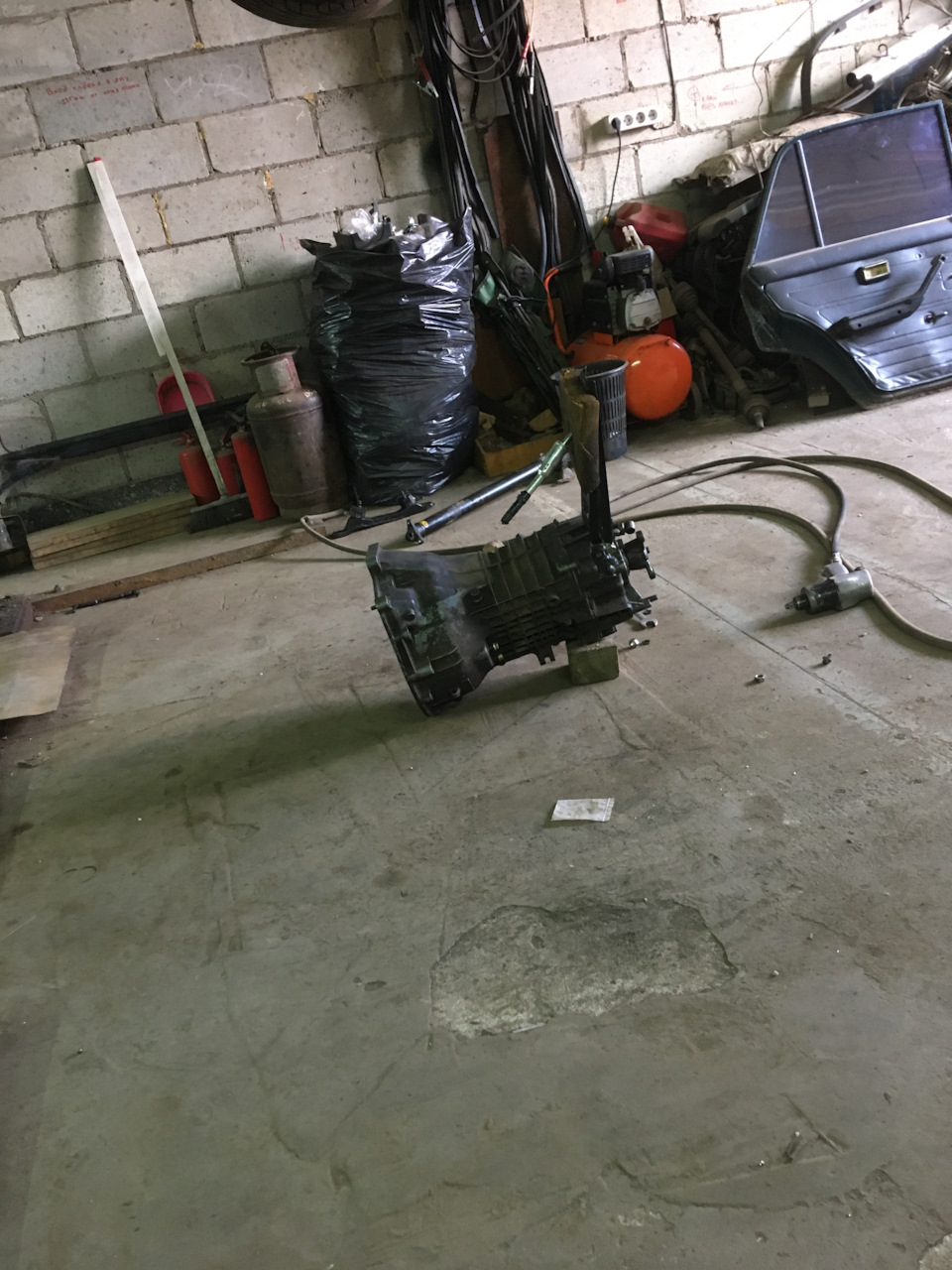 радиатор, сальник, опора, подушка — BMW 3 series Coupe (E30), 2 л, 1986 ...