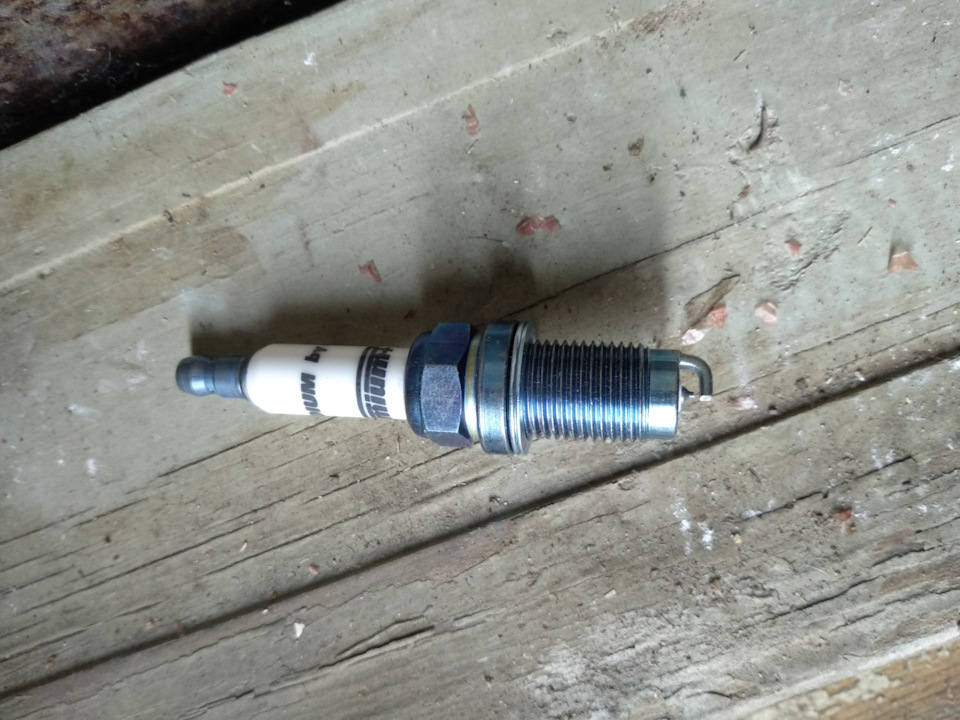 ЗАМЕНА АМОРТИЗАТОРА 6N2 И ДРУГОЕ. — Volkswagen Polo Classic Mk3, 1,4 л ...