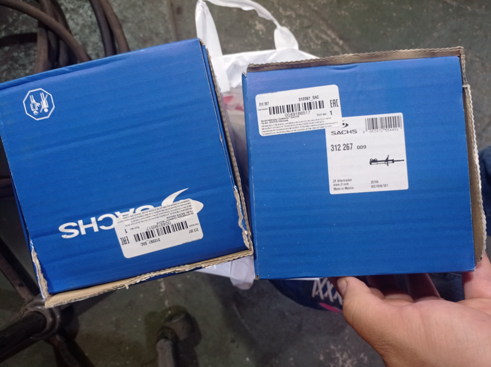 Замена передней подвески — Volkswagen Golf Mk6, 1,2 л, 2012 года ...