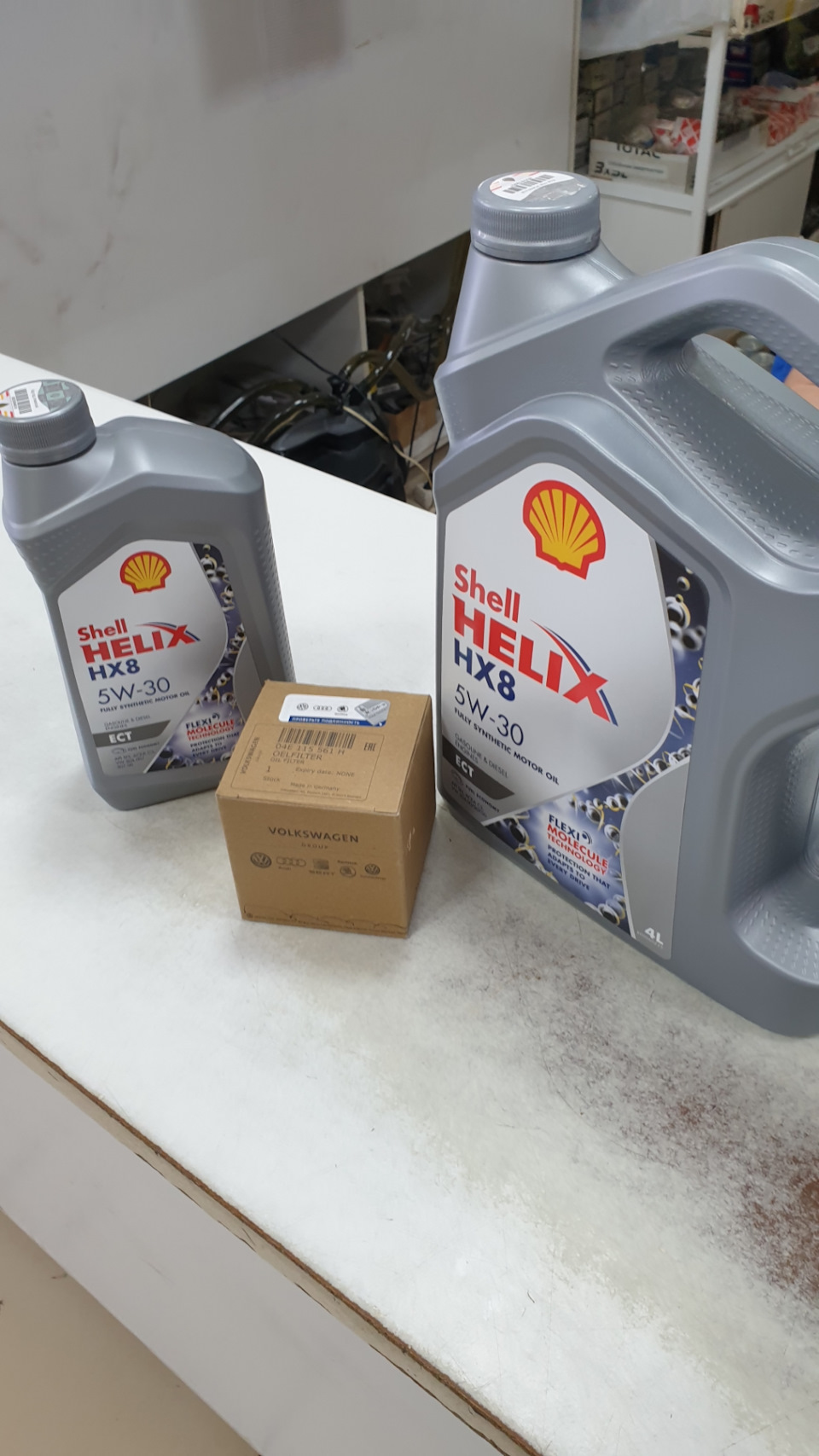 Замена масла Shell HELIX HX8 5W-30 Skoda Octavia A7 — Skoda Octavia A7 Mk3, 1,4 л, 2015 года ...
