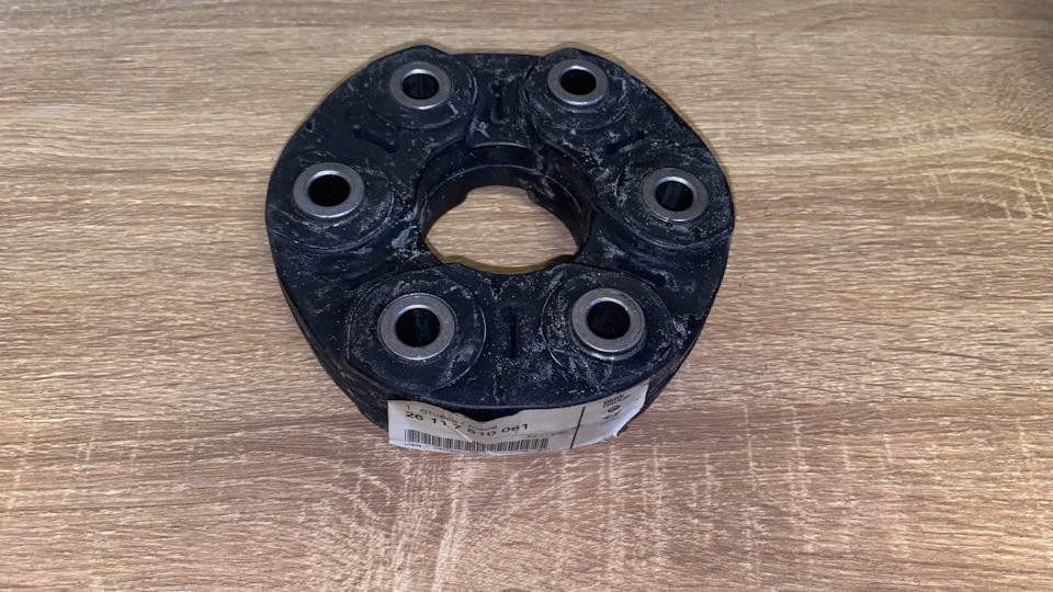 Замена задней Эластичной Муфты заднего Кардана — BMW X6 (E71/E72), 5 л ...