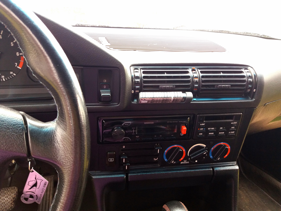 Ароматизатор в салон — BMW 5 series (E34), 2 л, 1992 года | расходники ...